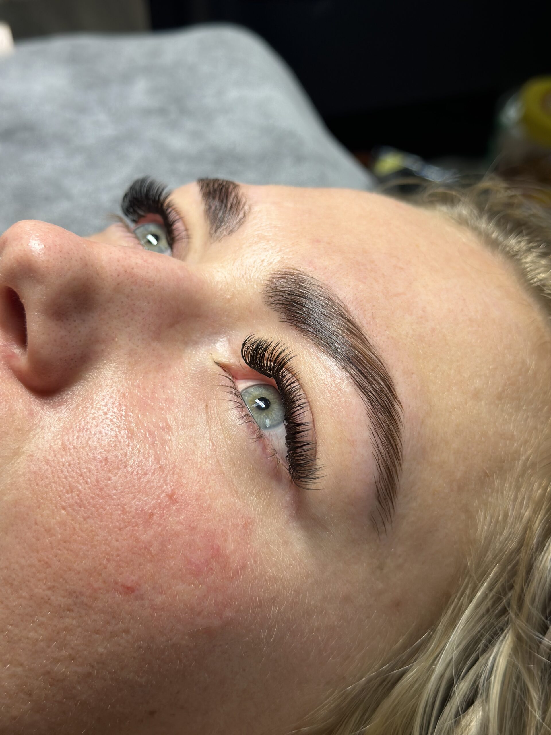 shellz Brow Bar - Shelllz Brow & Lashes